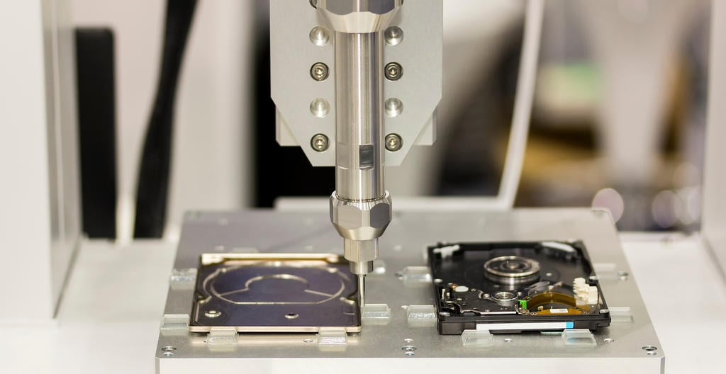 Hot Melt Adhesive Dispensing Machine | Omniseal Solutions